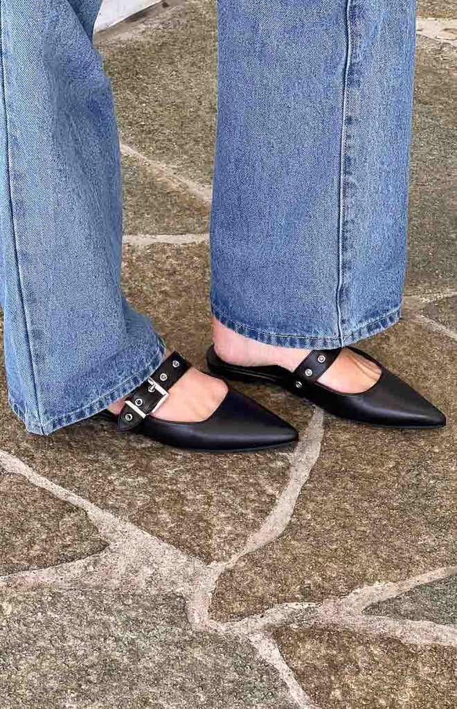 Billini Halsy Black Mules – Beginning Boutique US